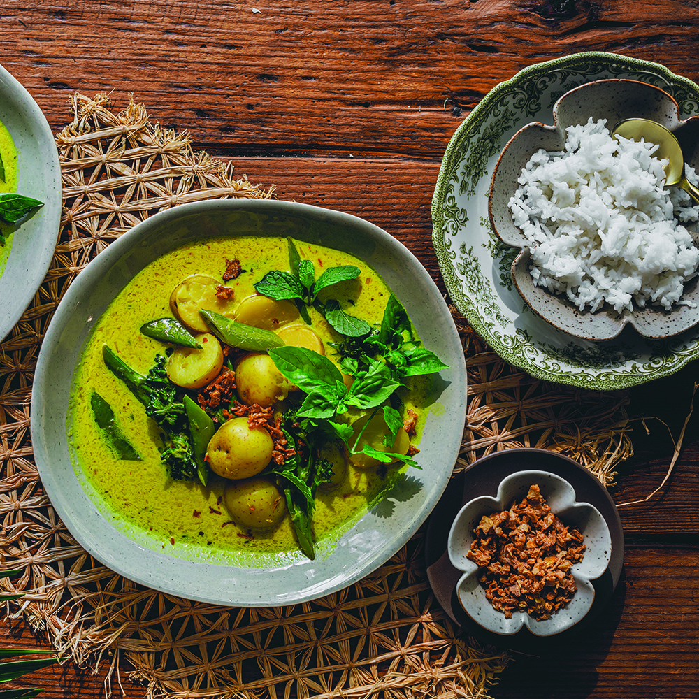 Balinese vegetable curry recipe - Spinneys UAE