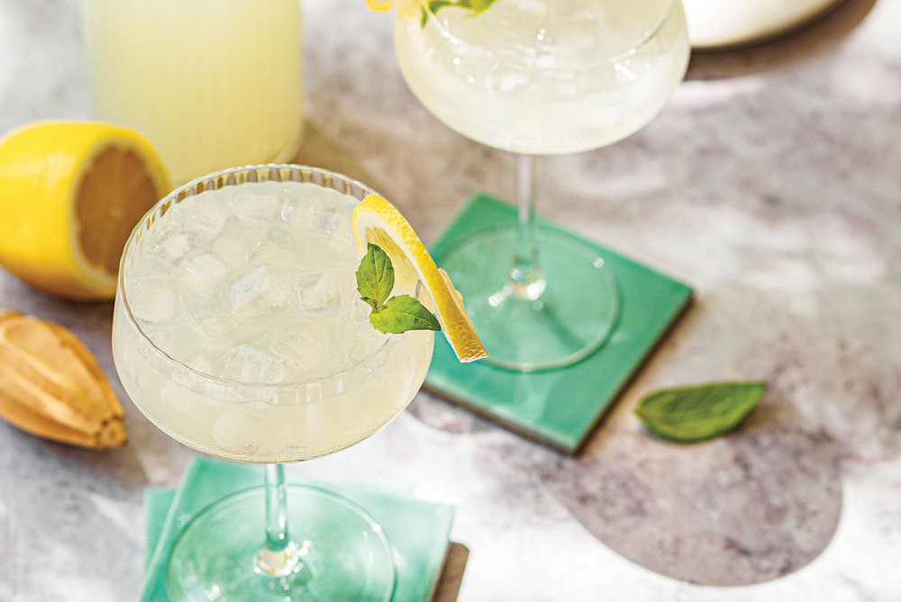 Basil and citrus oil sparkling lemonade recipe - Spinneys United Arab ...