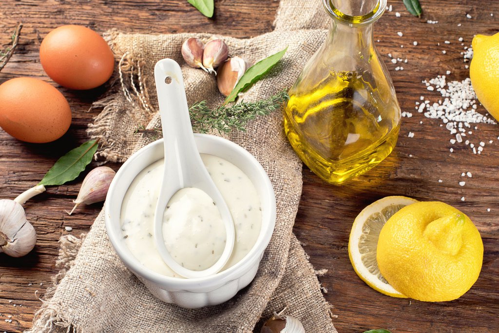 Garlic aioli recipe - Spinneys United Arab Emirates