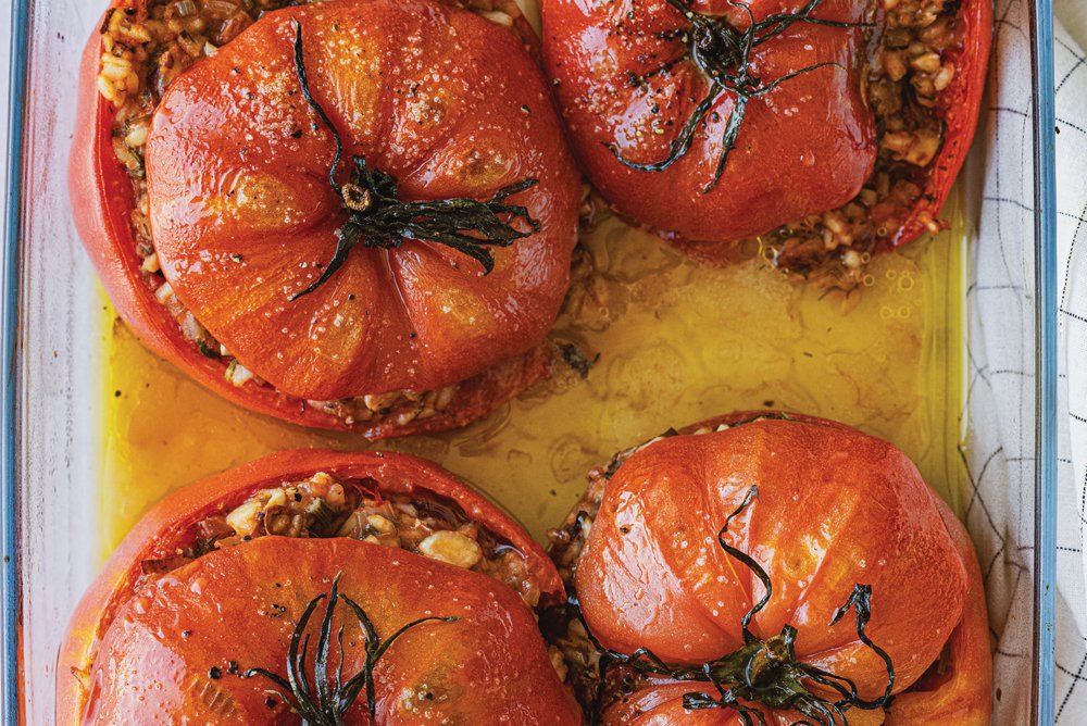 Greek-style stuffed tomatoes recipe - Spinneys UAE