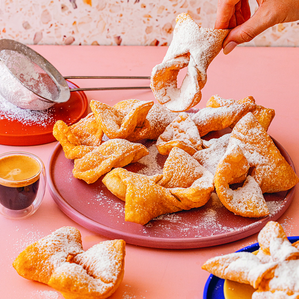 Italian bow tie cookies recipe - Spinneys UAE