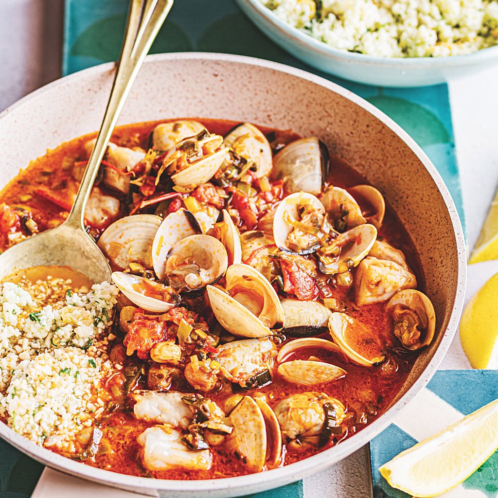 Spiced tomato fried fish fillets with clams and cauliflower rice recipe ...