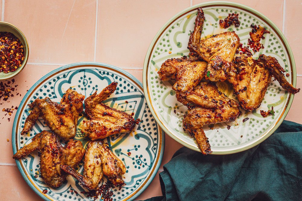 Spicy Aleppo chilli chicken wings recipe - Spinneys UAE