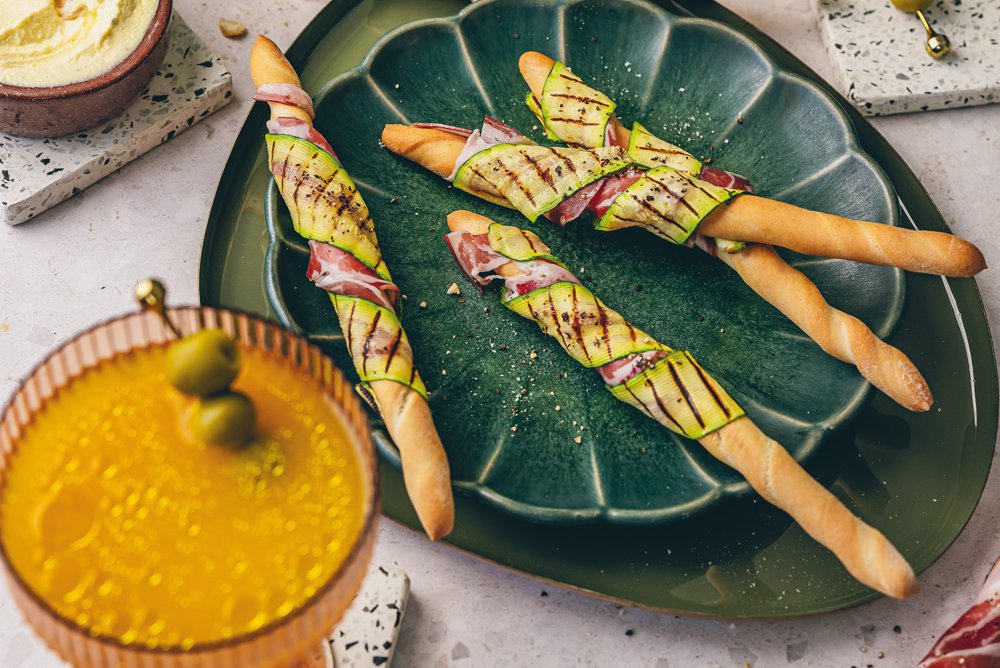 Grilled courgette and bresaola breadsticks with mascarpone dip recipe ...