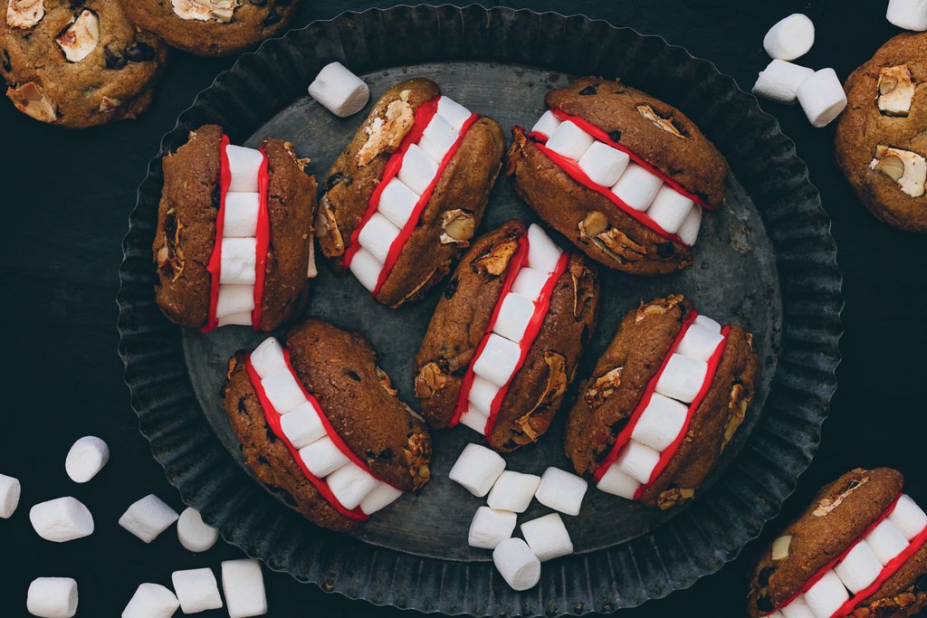 Monster teeth cookies recipe - Spinneys United Arab Emirates