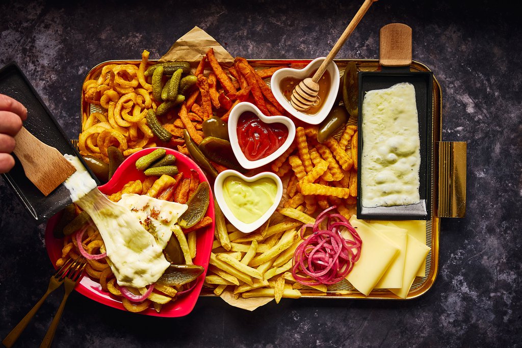 Hot honey raclette fries board recipe - Spinneys الإمارات العربية المتحدة