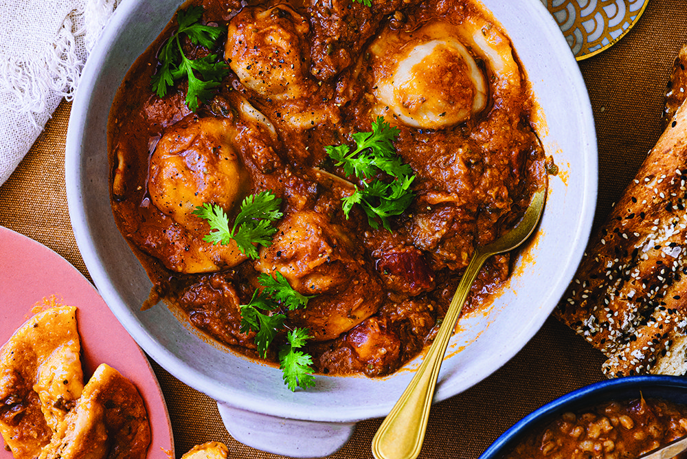 Stuffed matazeez with roasted vegetable sauce recipe - Spinneys UAE