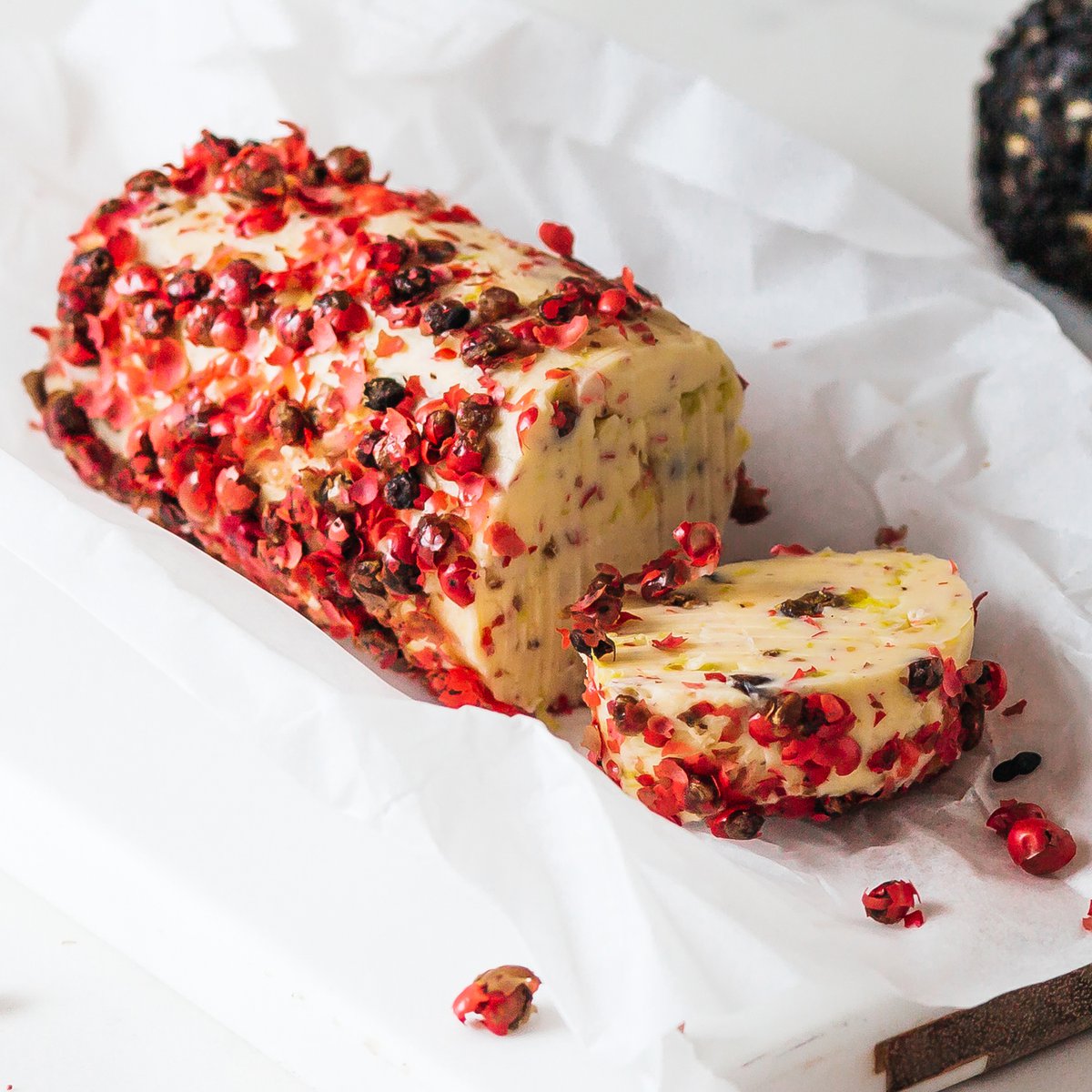 Pink peppercorn butter recipe - Spinneys UAE