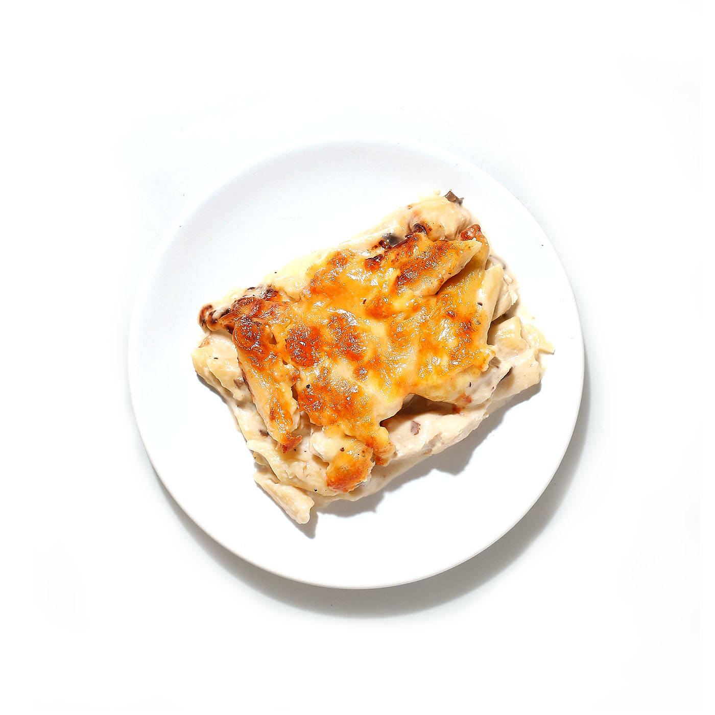 Spinneys Kitchen Chicken Penne Alfredo (Chilled) - Spinneys UAE